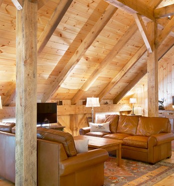 Arredamento per mansarda legno